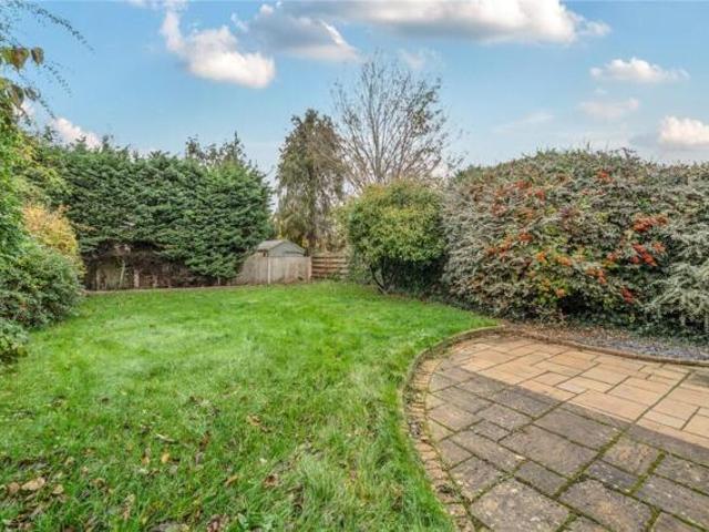 For Sale 4 Bedroom House Esher Surrey DS100366367