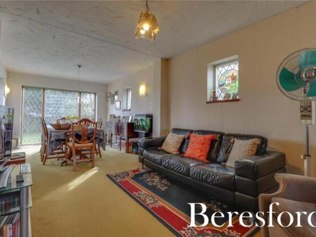 For Sale 4 Bedroom House Essex Essex DLS101025298