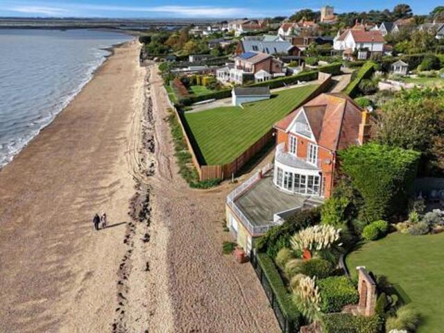 For Sale 4 Bedroom House Essex Essex DS98864498