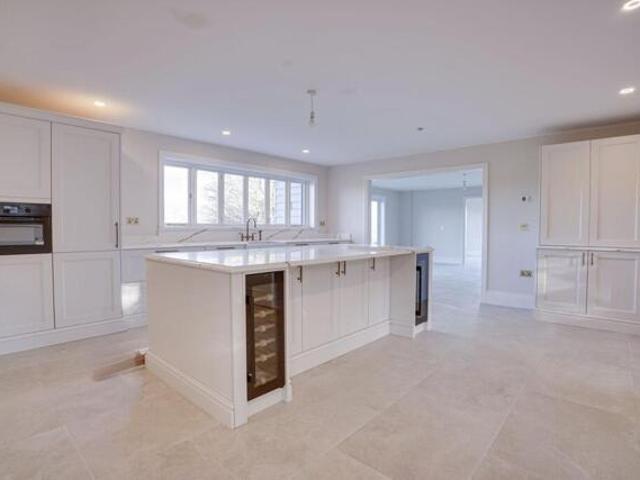 For Sale 4 Bedroom House Essex Essex DS100023736