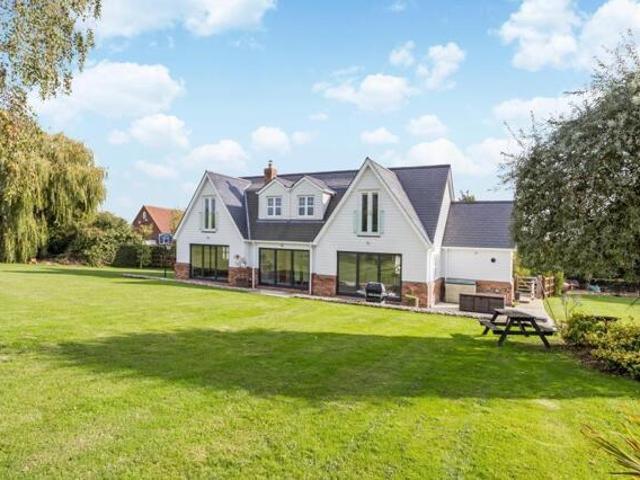 For Sale 4 Bedroom House Essex Essex DS102023844