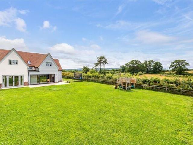 For Sale 4 Bedroom House Exeter Devon DS100685152