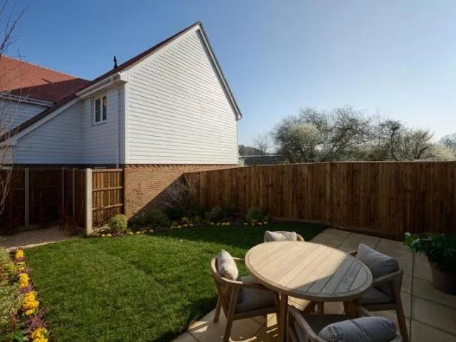 For Sale 4 Bedroom House Foal Hurst Green Paddock Wood DS102596714