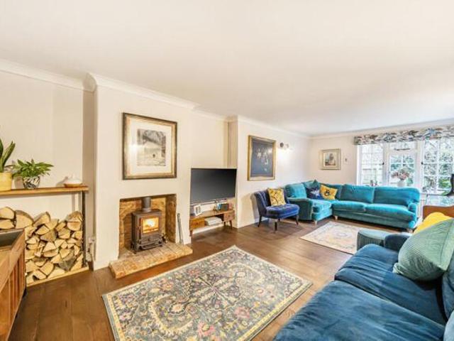 For Sale 4 Bedroom House Farnham Surrey DS100578989