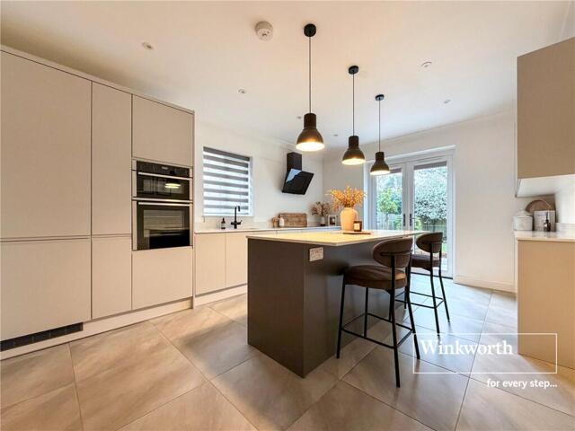 For Sale 4 Bedroom House Ferndown Dorset DS101931608