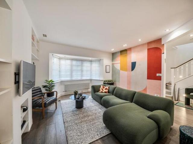 For Sale 4 Bedroom House Finchley Greater London DLS98834868