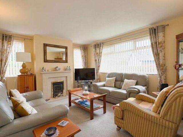 For Sale 4 Bedroom House Frampton Cotterell South Gloucestershire DS101777794