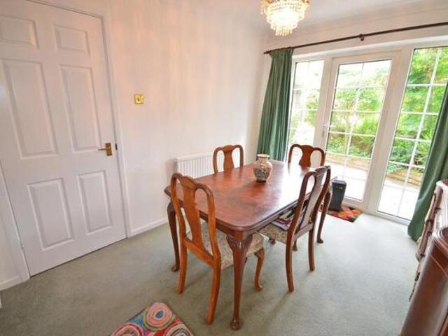 For Sale 4 Bedroom House Frimley Surrey DLS99926445