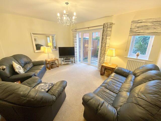 For Sale 4 Bedroom House Knowle Bristol DS101892078
