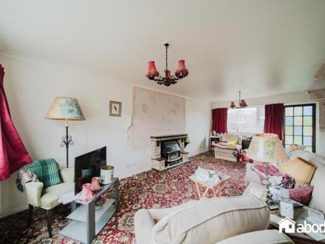 For Sale 4 Bedroom House Knowsley Knowsley DLS99608252