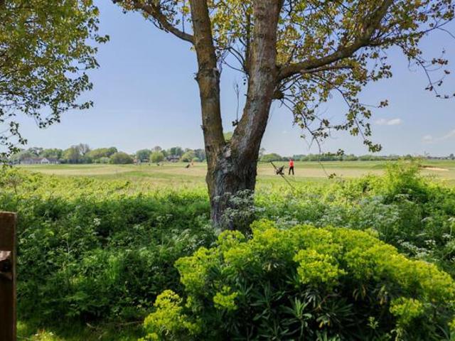For Sale 4 Bedroom House Kent Kent DS100191895