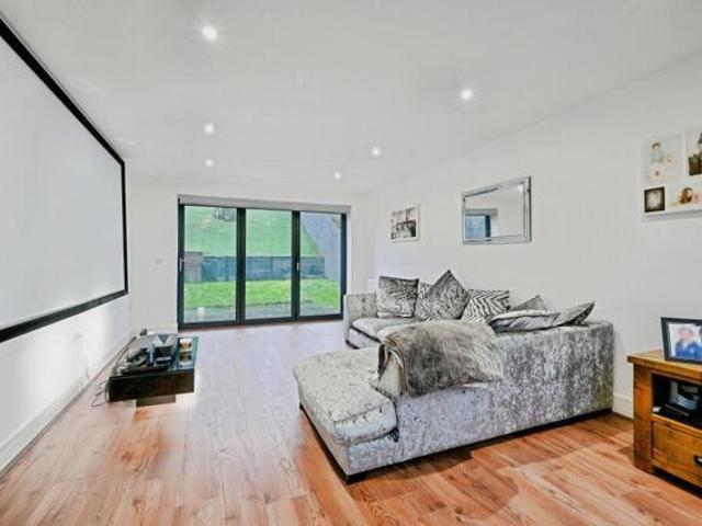 For Sale 4 Bedroom House Kent Kent DS99054794