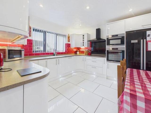 For Sale 4 Bedroom House Kilgetty Pembrokeshire DS101199817