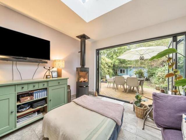 For Sale 4 Bedroom House Kingston Upon Thames Greater London DS100057872