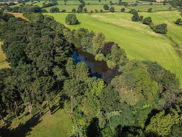 For Sale 4 Bedroom House Kinnerton Lane Kinnerton Lane DS90149478