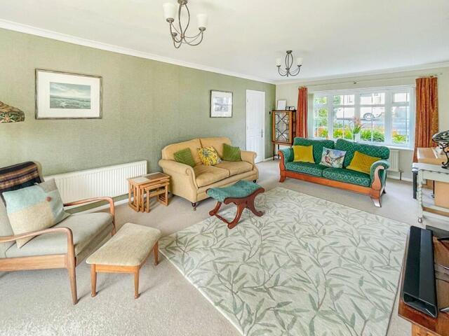 For Sale 4 Bedroom House Holmfirth Kirklees DLS100058174