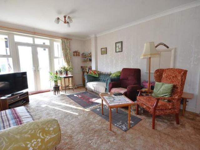 For Sale 4 Bedroom House Horley Surrey DLS100426214