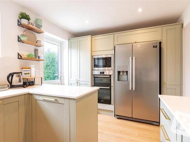 For Sale 4 Bedroom House Hornchurch Greater London DLS100854749