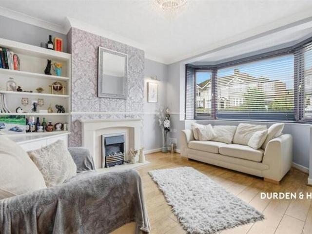 For Sale 4 Bedroom House Hornchurch Greater London DS99952351