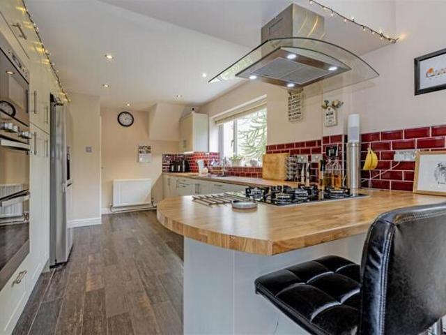 For Sale 4 Bedroom House Hathersage Derbyshire DS100132659