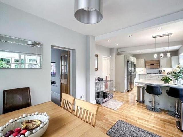 For Sale 4 Bedroom House Hale Cheshire DLS100132517
