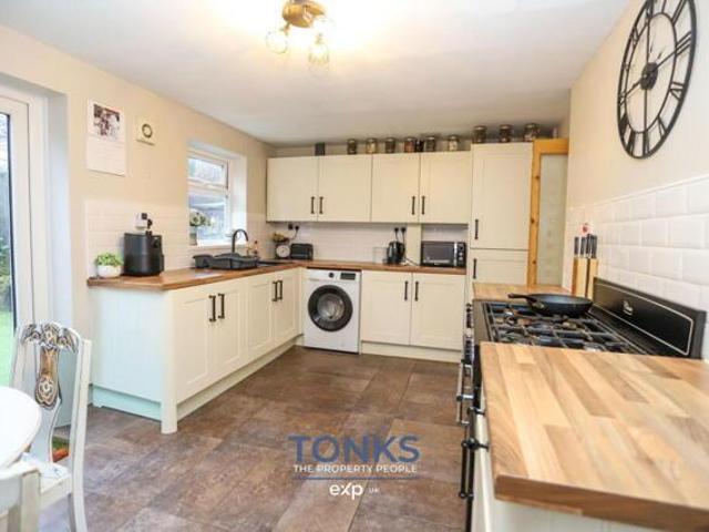 For Sale 4 Bedroom House Halesowen Dudley DLS98377474