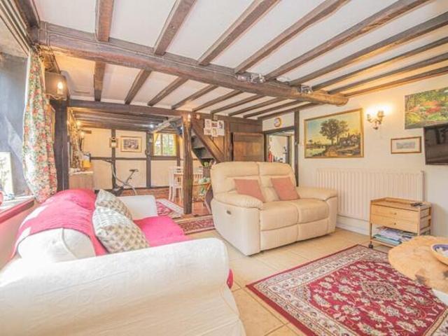 For Sale 4 Bedroom House Hampshire Hampshire DLS98800940
