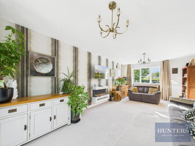 For Sale 4 Bedroom House Hardwicke Hardwicke DLS101168521