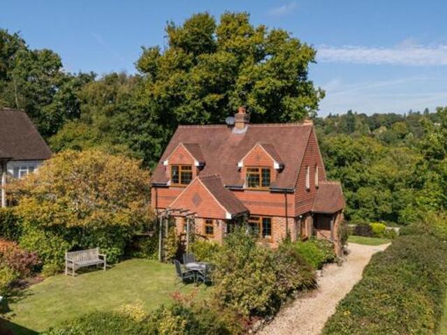 For Sale 4 Bedroom House Haslemere Surrey DS100649376