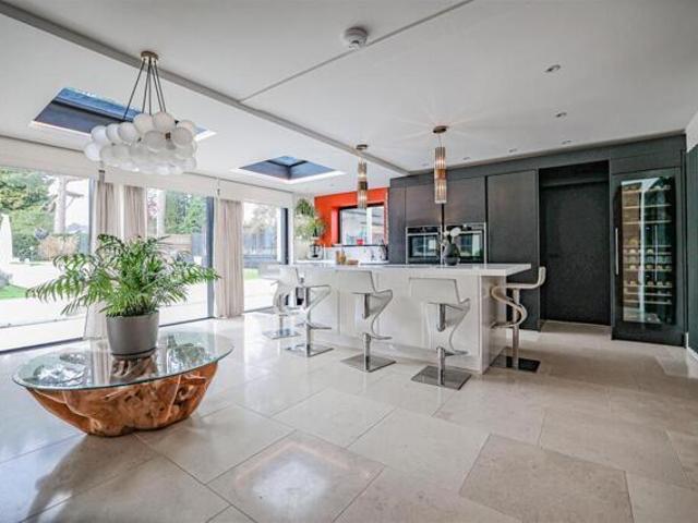 For Sale 4 Bedroom House Hemel Hempstead Hertfordshire DLS100057919