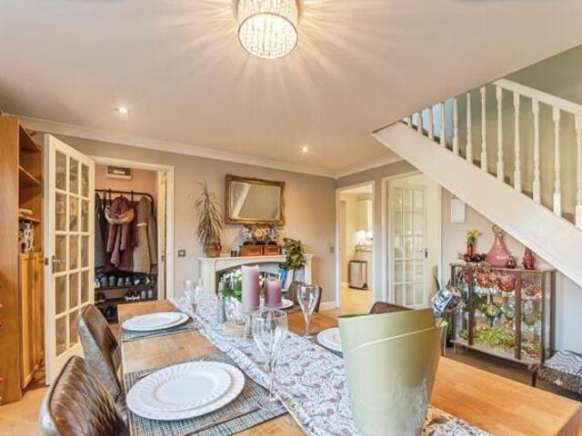 For Sale 4 Bedroom House Highworth Wiltshire DLS101119235