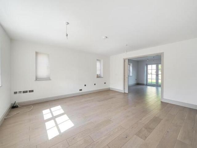 For Sale 4 Bedroom House Hillingdon Great London DS98262978