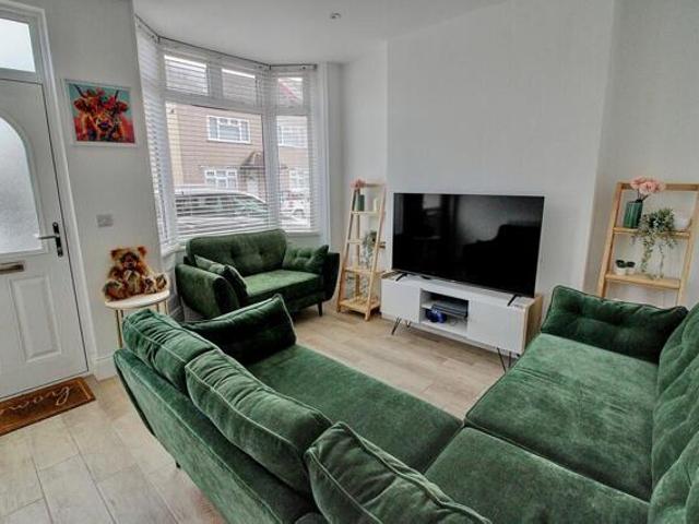 For Sale 4 Bedroom House Hinckley Leicestershire DS98026554