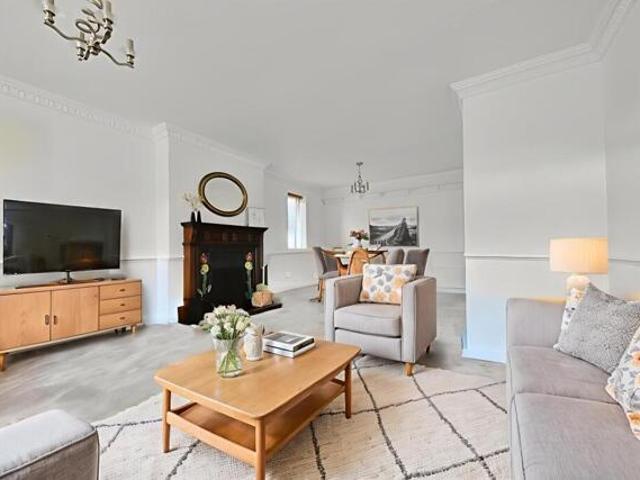 For Sale 4 Bedroom House Hull East Riding Of Yorkshire DLS99926225