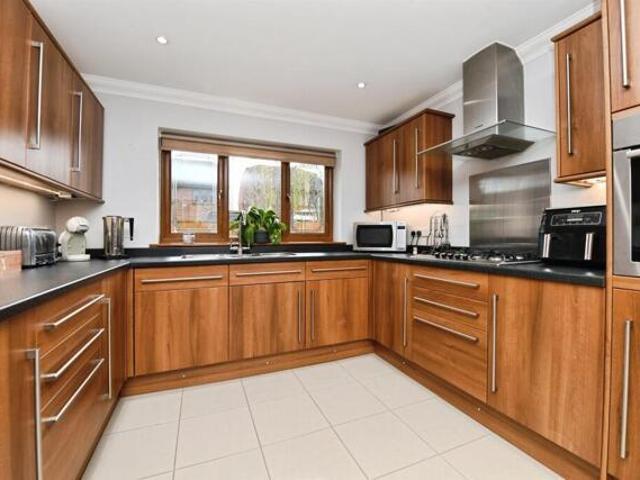 For Sale 4 Bedroom House Hullbridge Hullbridge DS101025936