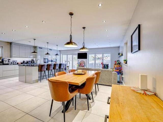 For Sale 4 Bedroom House Ingatestone Essex DLS99290247