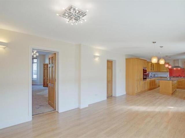 For Sale 4 Bedroom House Ilford Greater London DLS100733453
