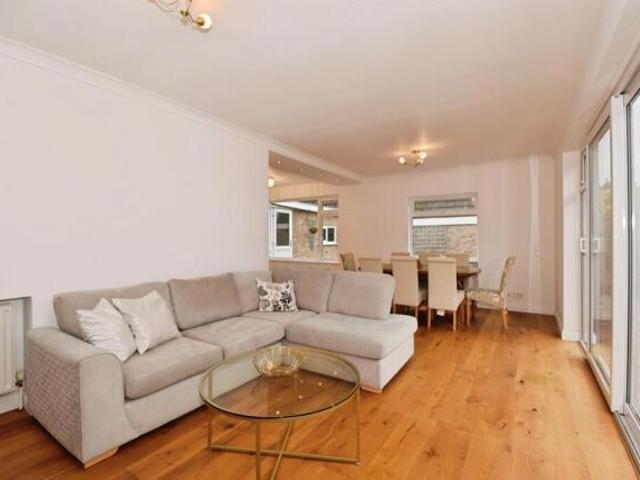 For Sale 4 Bedroom House Oadby Leicestershire DS100058298