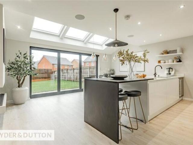 For Sale 4 Bedroom House Oldham Oldham DLS100953503