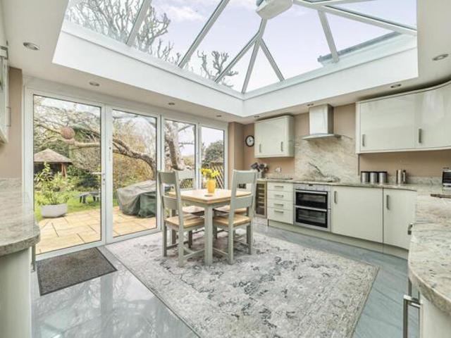For Sale 4 Bedroom House Orpington Great London DLS100426304