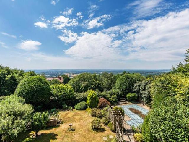 For Sale 4 Bedroom House Oxted Surrey DLS99523917