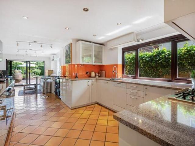 For Sale 4 Bedroom House Oxfordshire Oxfordshire DS101678729