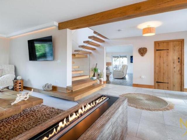 For Sale 4 Bedroom House Lower Broadheath Worcestershire DLS99161863
