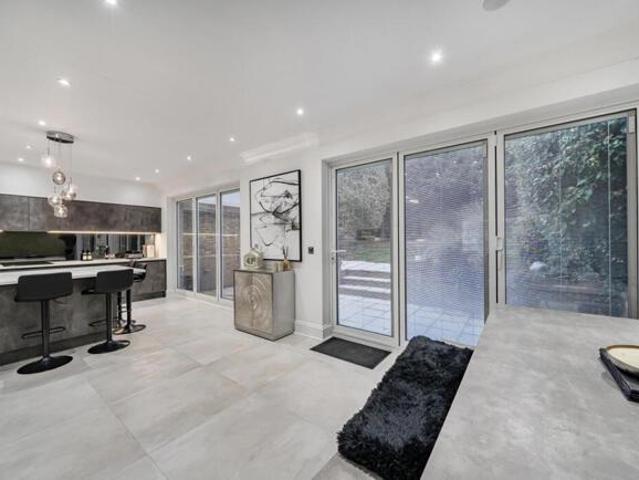 For Sale 4 Bedroom House London Greater London DLS100096688