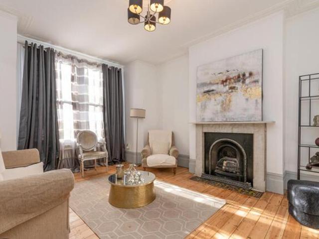 For Sale 4 Bedroom House London Greater London DLS100097003