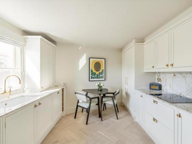 For Sale 4 Bedroom House London Greater London DLS100540840