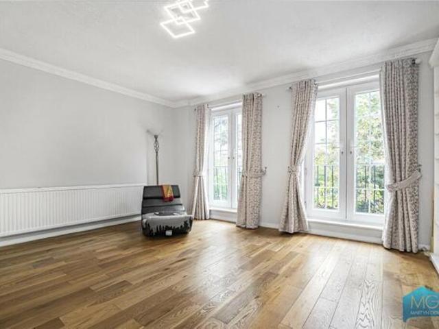 For Sale 4 Bedroom House London Greater London DLS101955324