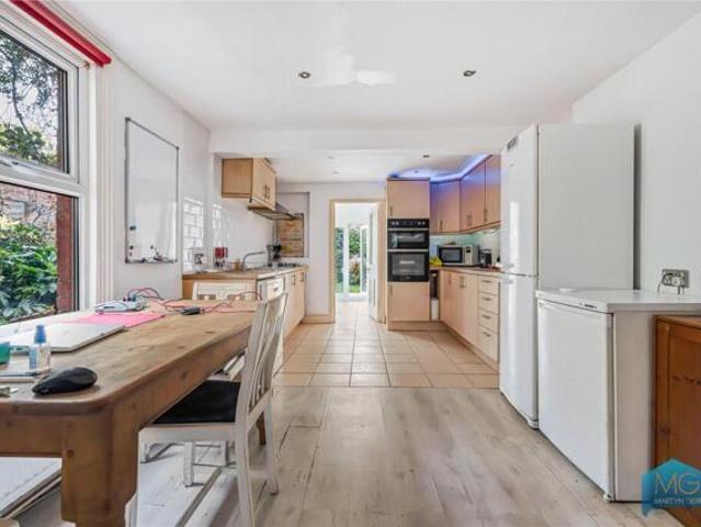 For Sale 4 Bedroom House London Greater London DLS98930057