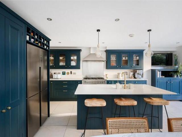For Sale 4 Bedroom House Londres Greater London DLS99161729
