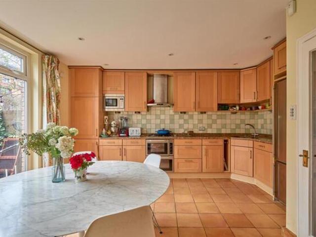 For Sale 4 Bedroom House Londres Greater London DLS99608254